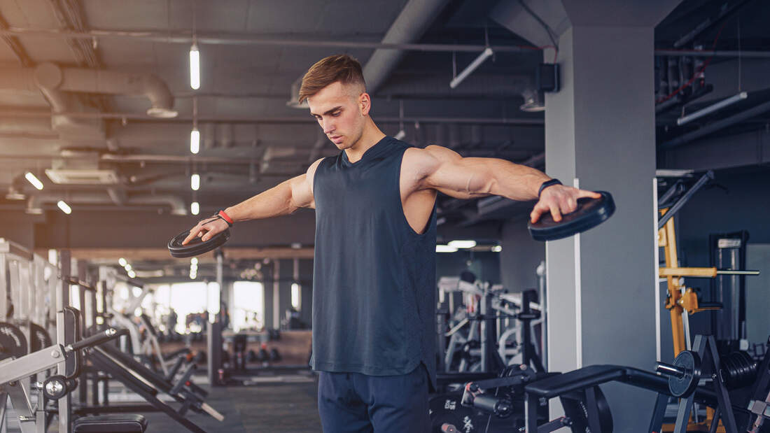 Seitheben: So perfektionierst du das Schultertraining