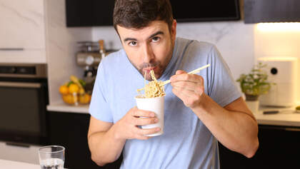 Sättigungsgefühl trainieren: 7 Tipps | MEN'S HEALTH